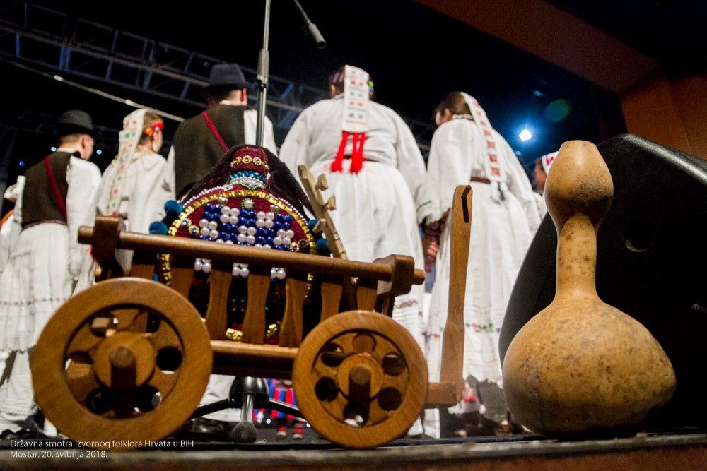 (FOTO/VIDEO) Pogledajte prekrasne fotografije s Državne smotre folklora ...