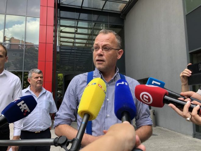 BOG I HRVATI: Hasanbegović bez zadrške odgovorio Esih - Dnevno.hr