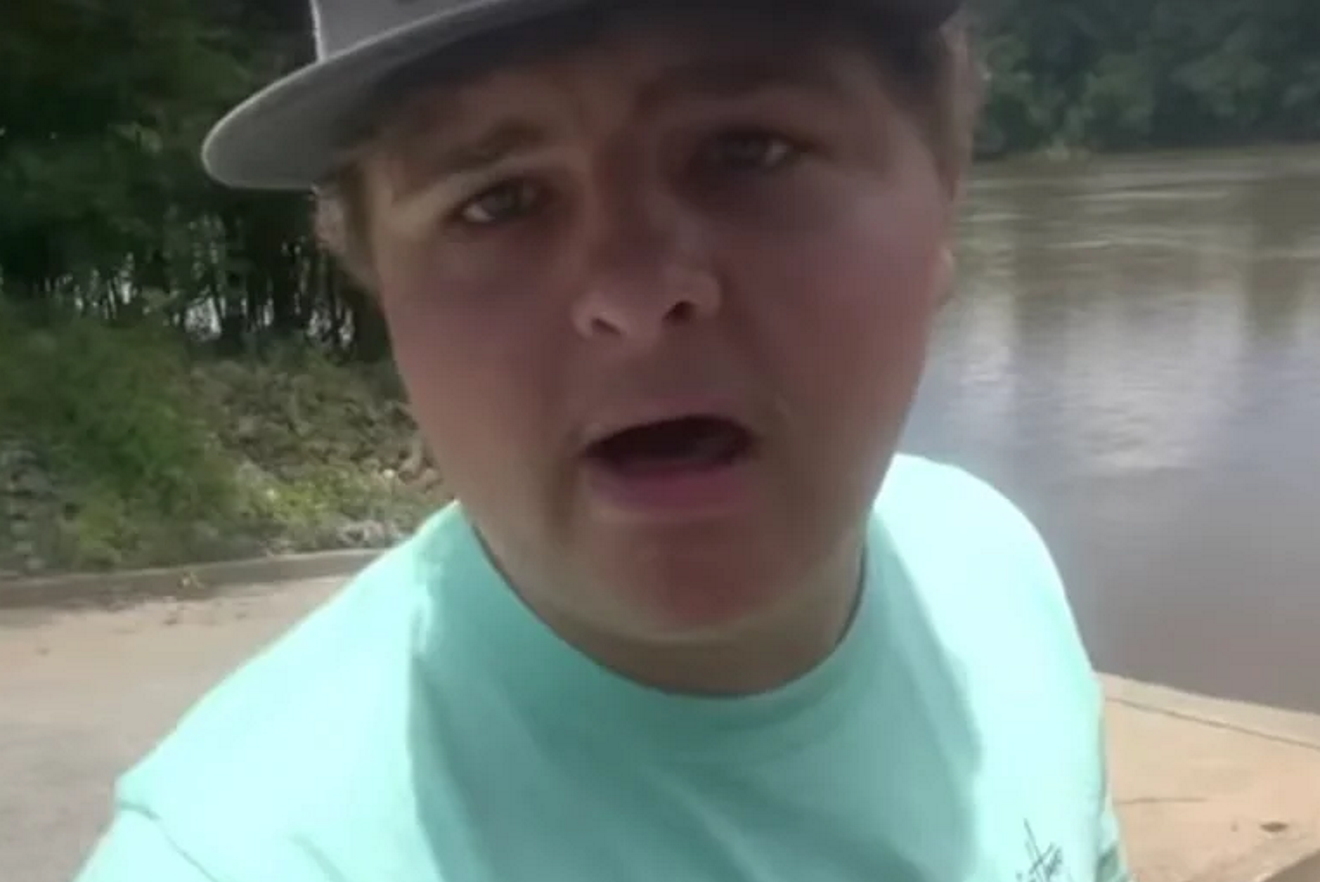 POGINUO U BIZARNOJ NESREĆI: 18-godišnjeg influencera opasna je ...