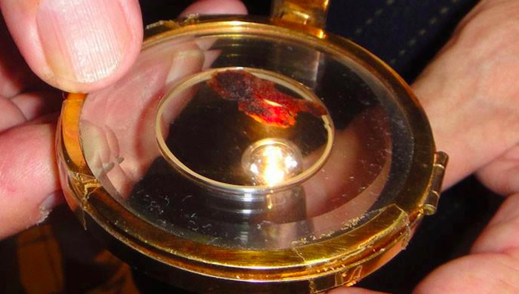 Pronađena hostija koja je pala na pod, pretvorila se u ljudsko srce ...