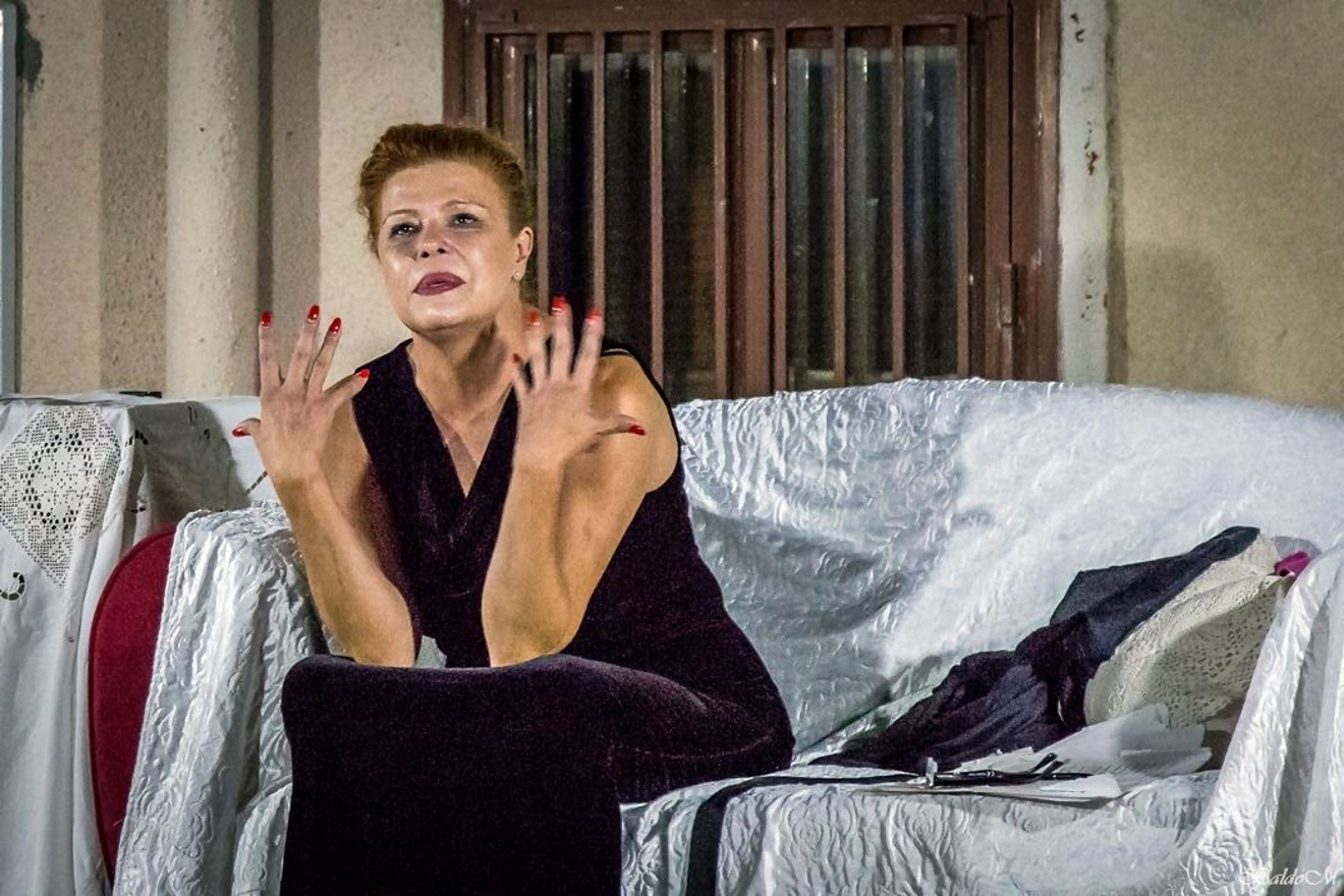 IMALA BI 62 GODINE! Posveta Mije Begović pokojnoj sestri Eni slama srca ...