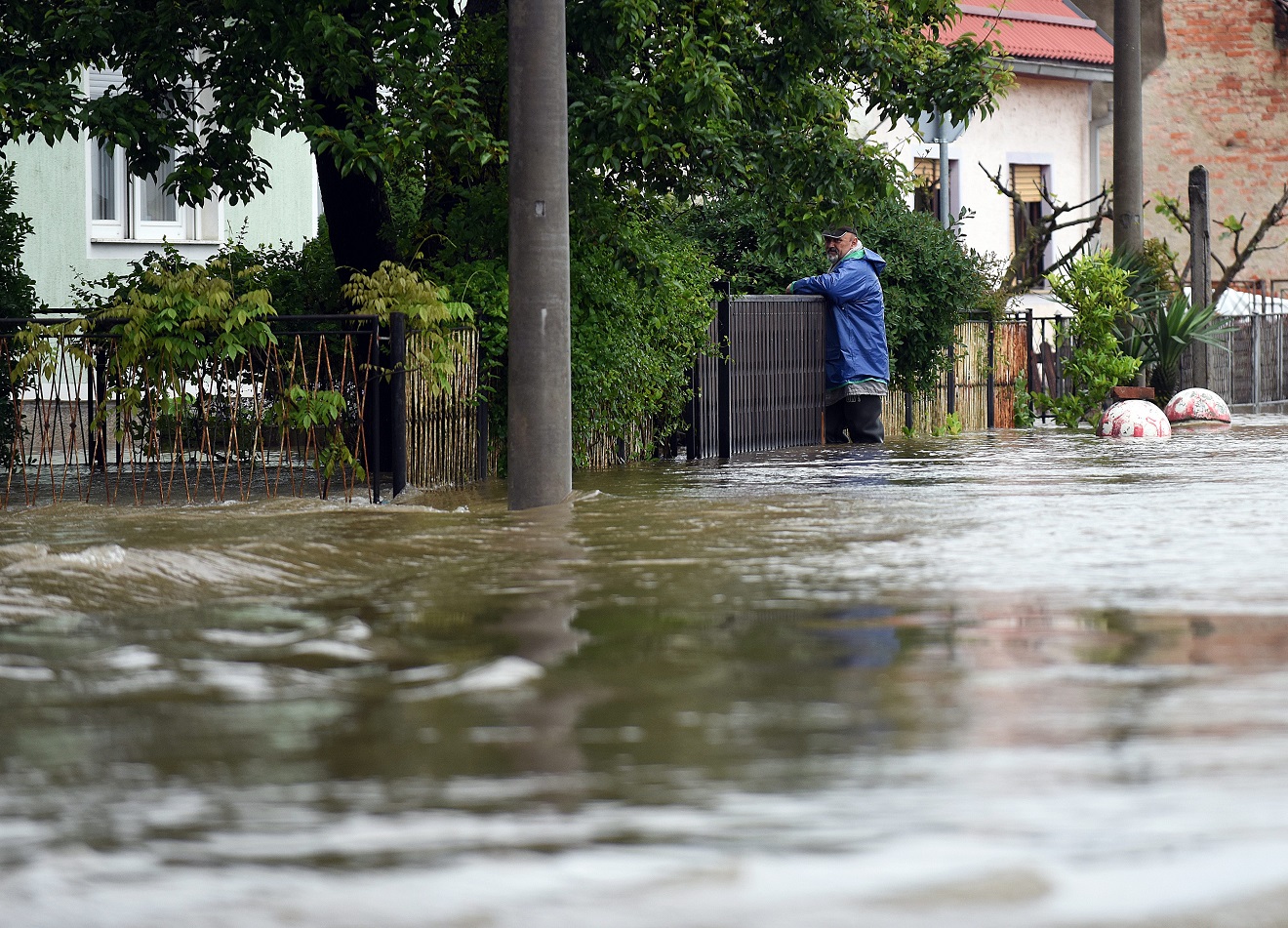 PISALI PETICIJE PROTIV NASIPA! Htjeli su pogled na Kupu, sada ga imaju ...