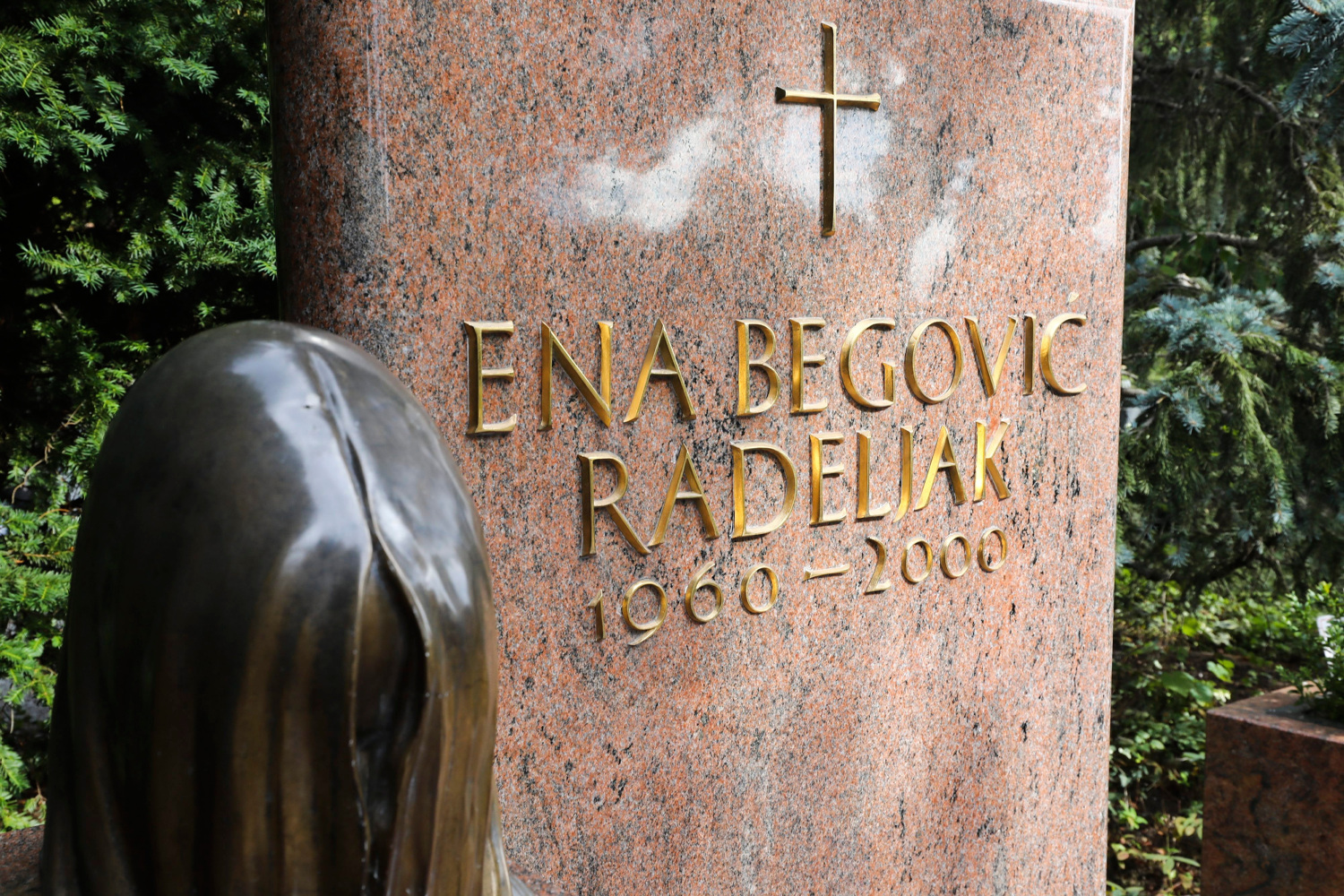 Ena Begović napustila nas je prije 23 godine: Njen posljednji intervju ...