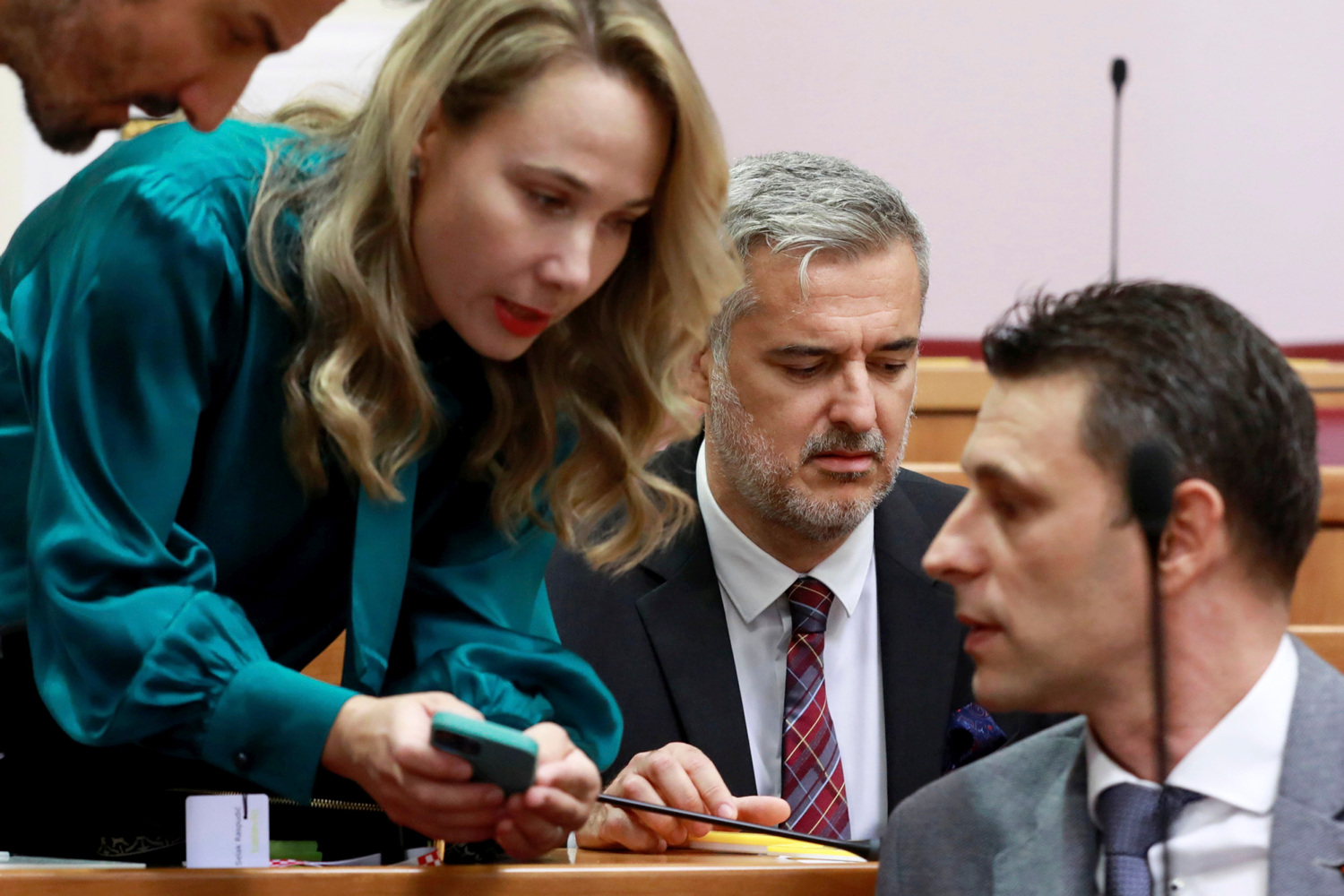 Marija Selak Raspudić nije ni svjesna kakva je opasnost pred njom ...