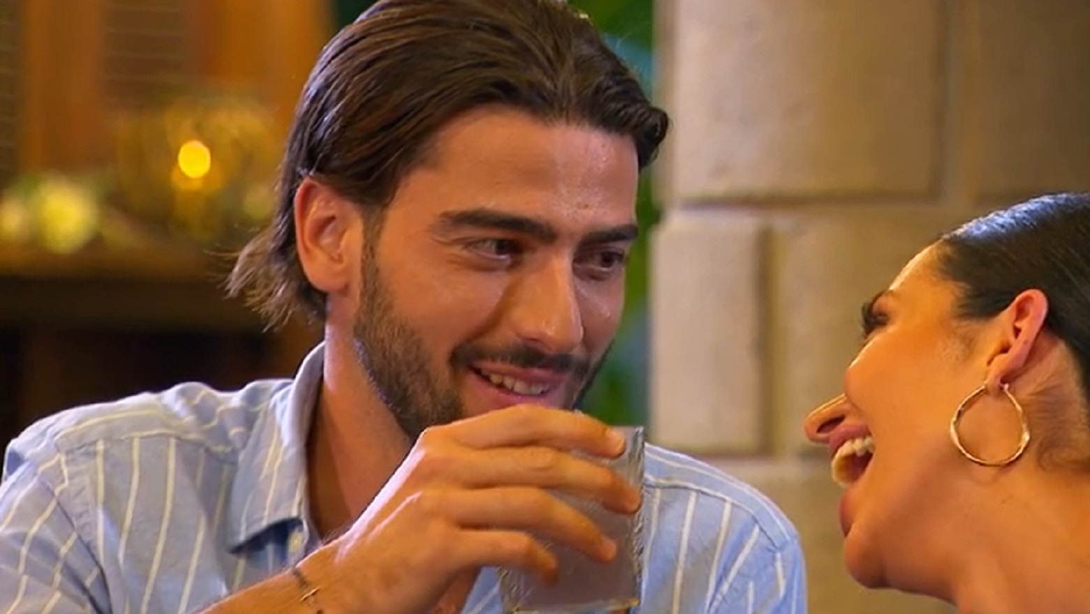 Pao prvi poljubac, Laura se već istaknula: 'Ne smiju me seljančure ...